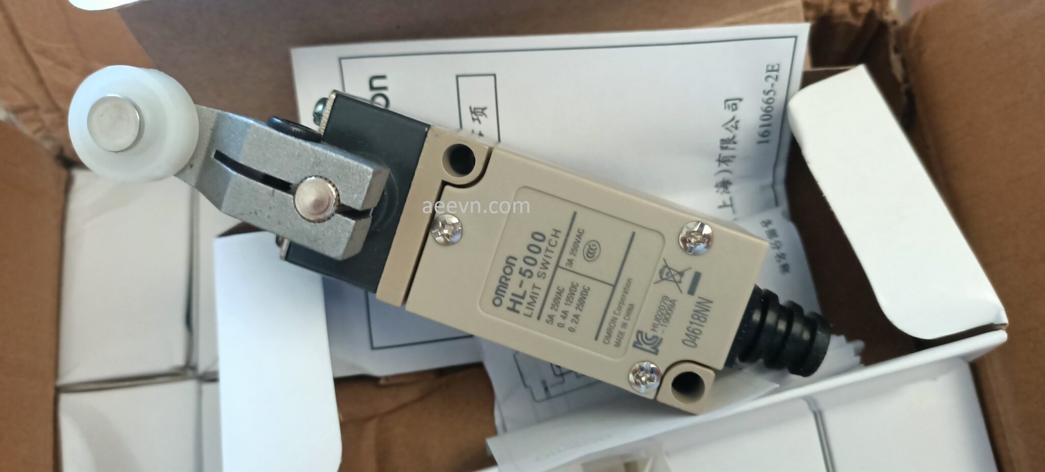 Công tắc hành trình OMRON HL-5000, HL-5030, HL-5050, HL-5071, HL-5072 ...